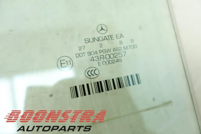 Rear door window 4-door, left Mercedes S 3.0 S-350 BlueTec 24V - 43R00257