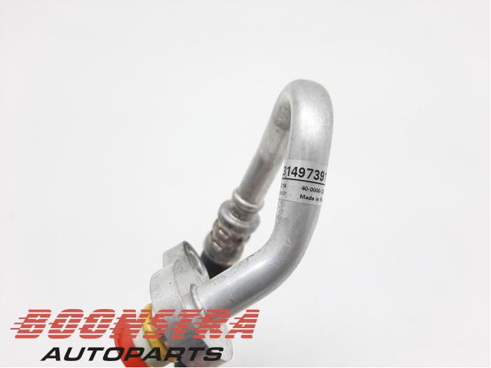 Air conditioning line Volvo V90 II 2.0 B4 Mild Hybrid - 31497391