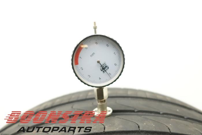 Tyre with tyre size 275/40/18 - 2754018 PIRELLI
