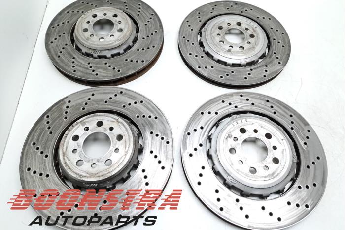 Brake set complete front+rear BMW M3 M3 Competition 3.0 TwinPower Turbo ...