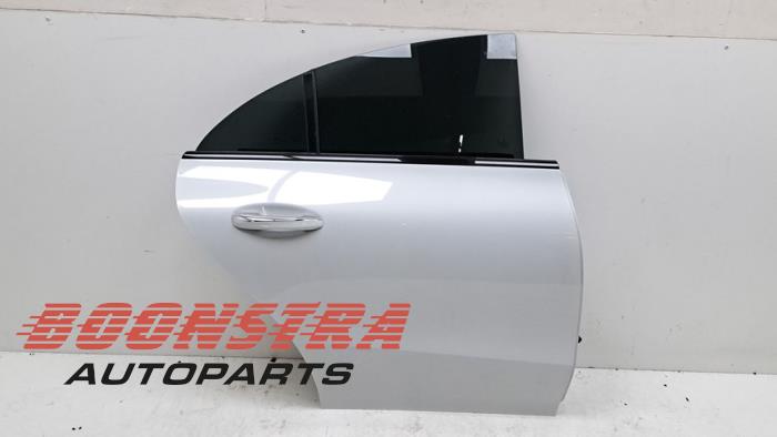 Rear door 4-door, right Mercedes CLA 1.3 CLA-250 e Turbo 16V 144 ...
