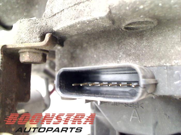 Power steering box Suzuki Swift 1.3 VVT 16V - S107042068 SHOWA