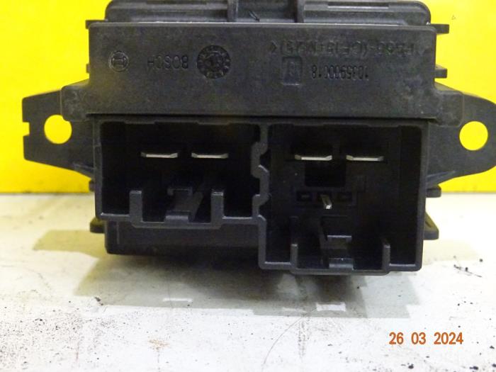 Heater resistor Opel Astra J Sports Tourer 1.3 CDTI 16V ecoFlex - 13503201