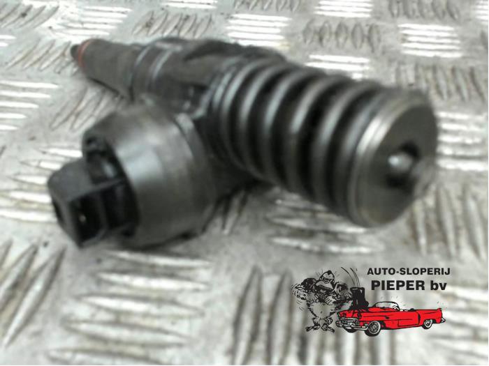 Injector (diesel) Volkswagen Touran - 038130073AG BKC BOSCH