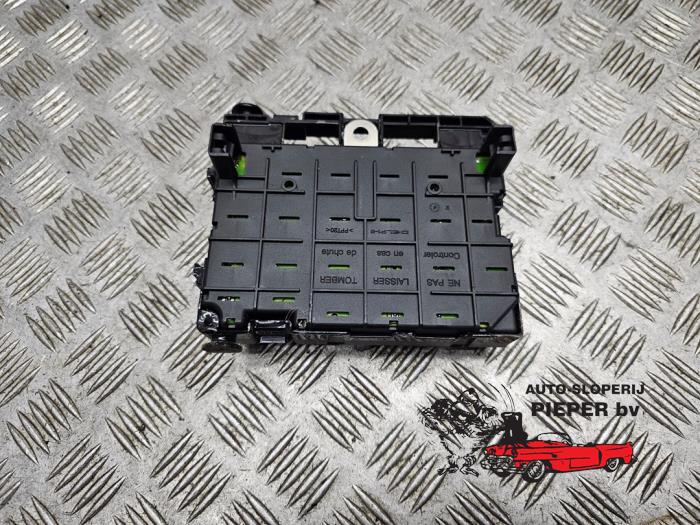Boîte à fusibles Peugeot 307 2.0 16V - 9650663880 DELPHI
