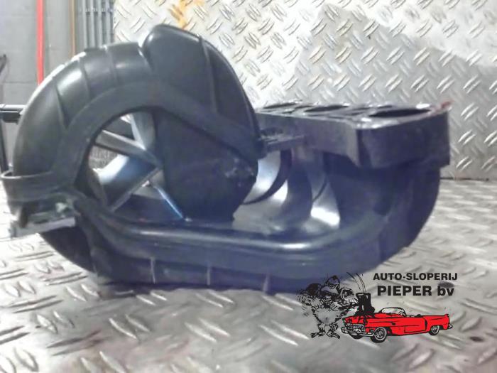 Intake manifold Mitsubishi Space Star 1.0 12V - 1540A379 3A90