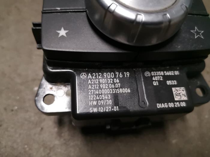 Multi-media control unit Mercedes E Estate E-200 CDI 16V BlueEfficiency ...