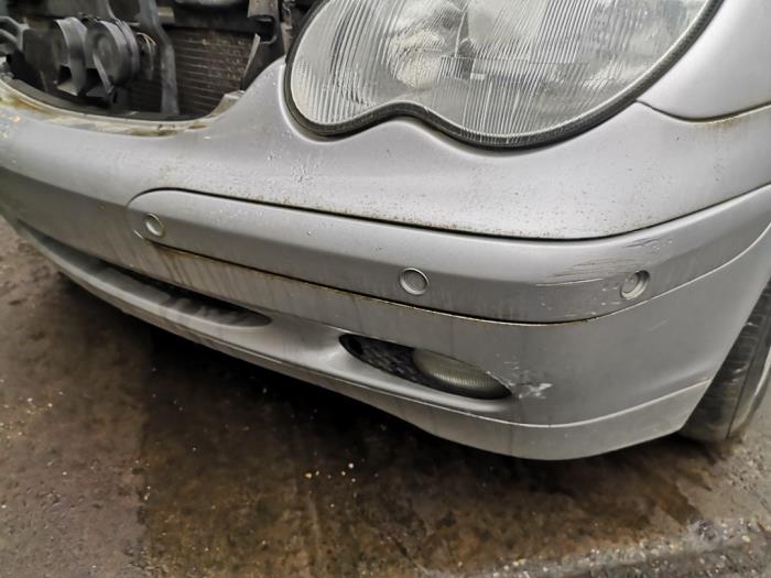 Front bumper Mercedes C 1.8 C-180K 16V 744