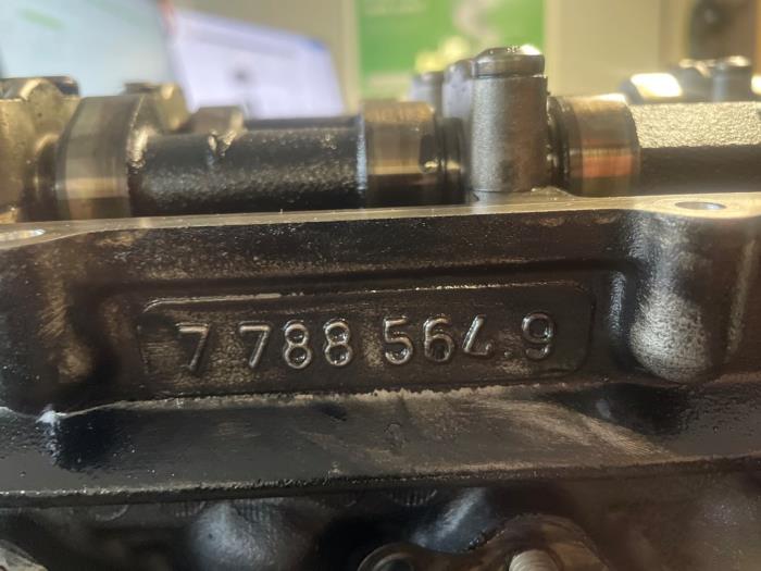 Cylinder head BMW X3 3.0d 24V - 11127806060 M57ND30306D2