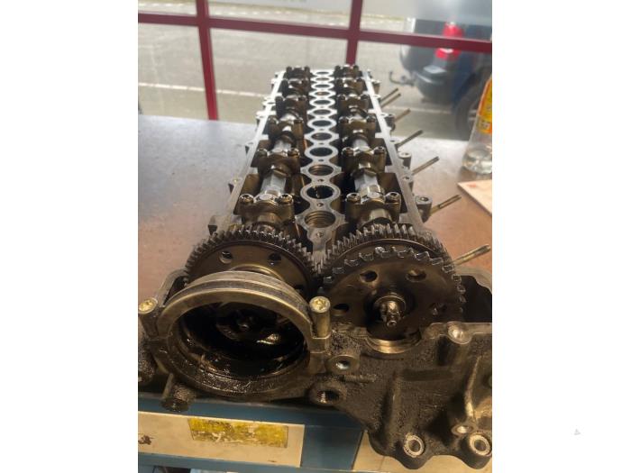 Cylinder head BMW X3 3.0d 24V - 11127806060 M57ND30306D2