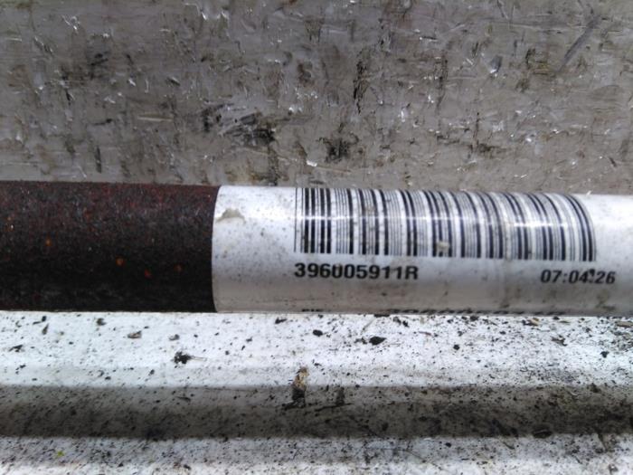 Drive shaft, rear right Dacia Duster 1.3 TCE 150 16V 4x4 - 396005911R ...