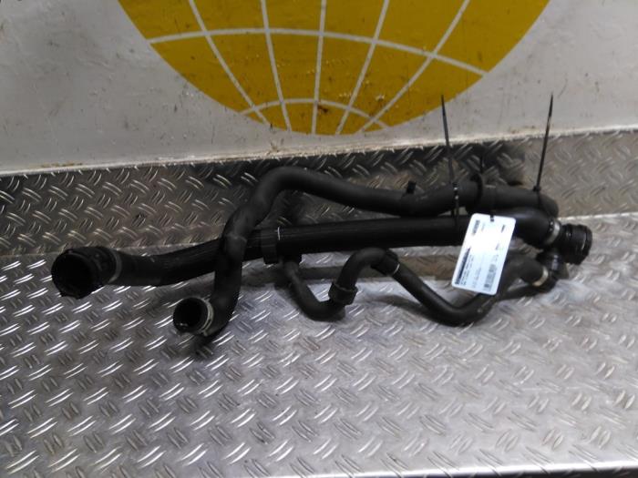 Water hose connection BMW 3 serie - 1712858101107 B47D20B
