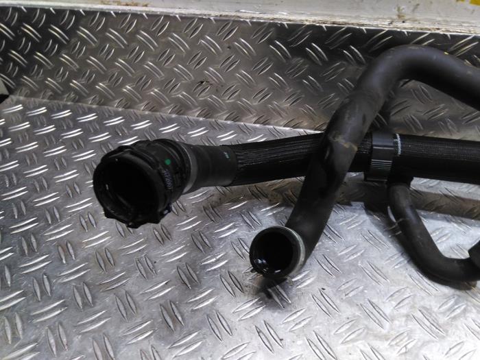 Water hose connection BMW 3 serie - 1712858101107 B47D20B