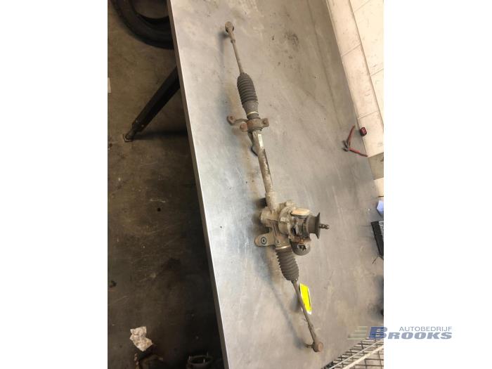 Power steering box Suzuki Swift 1.3 VVT 16V - 57K557K51 SHOWA