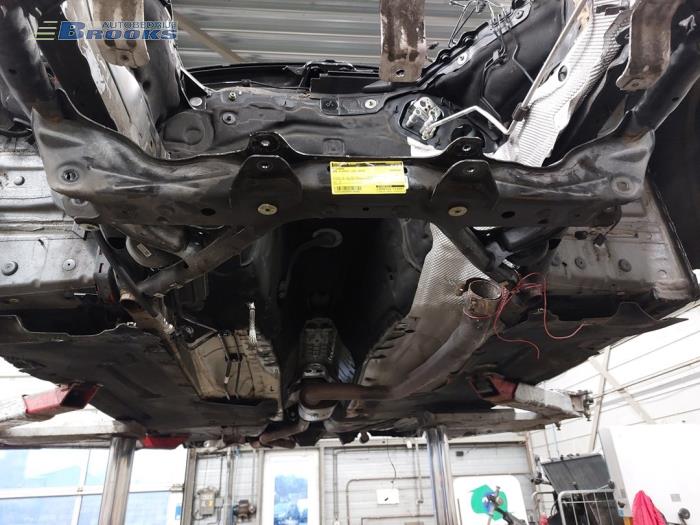 Subframe BMW 3 serie Touring 316i 1.6 16V - 31106872118 N13B16A