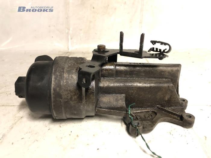 Boîtier filtre à huile Citroen C3 Picasso 1.6 16V VTI 120 - 1103R3 5FW