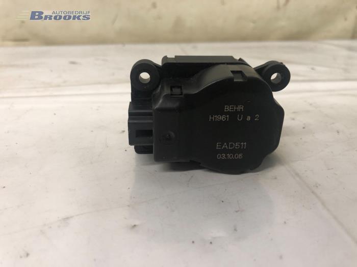 Clapets chauffage moteur avec numéro d'article 6447VA stock