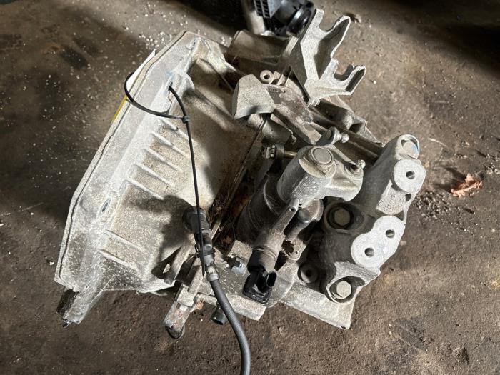 Gearbox Chevrolet Cruze SW 2.0 D 16V - Z20D1 F40