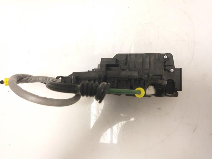 Front door lock mechanism 4-door, right Mercedes C Estate C-450 AMG ...