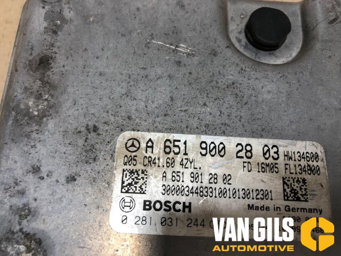 Engine management computer Mercedes Vito - A6519002803 BOSCH