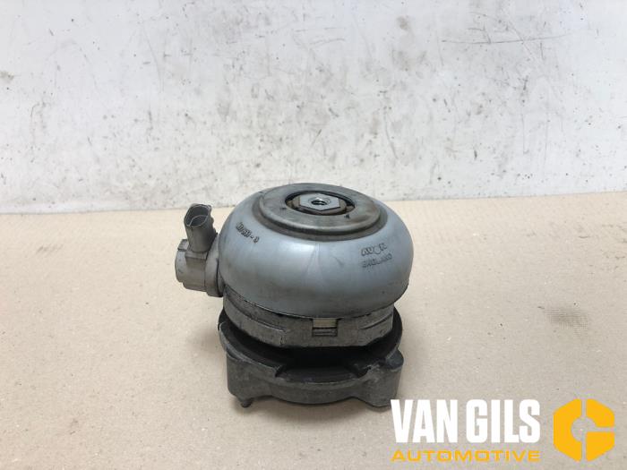 Engine mounts with part number 4E0199381 stock | ProxyParts.com