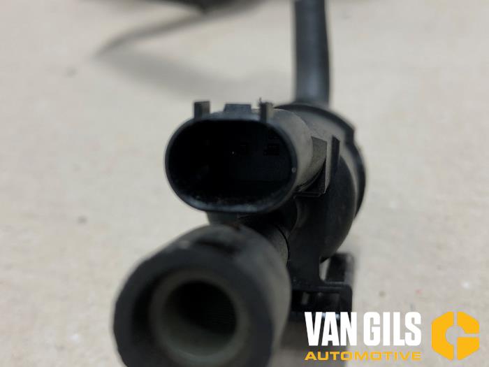 Water pump Mercedes Vito 2.0 116 CDI 16V - A6542002300 654920