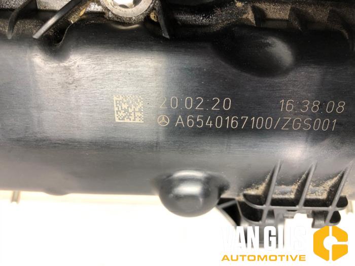 Cylinder head Mercedes Vito Tourer 2.0 116 CDI 16V - A6540167200 OM654920