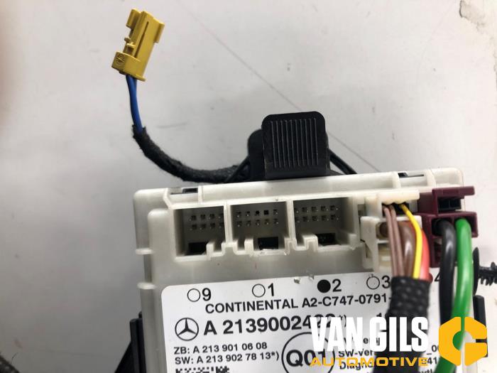 Window mechanism 4-door, front right Mercedes C C-300 2.0 Turbo 16V ...