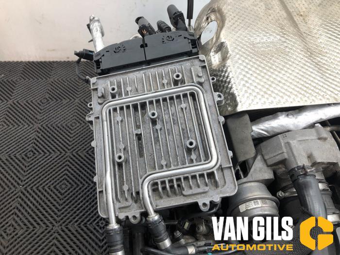 Engine Mercedes E-Klasse AMG 4.0 E-63 S AMG V8 Turbo 4-Matic+ ...