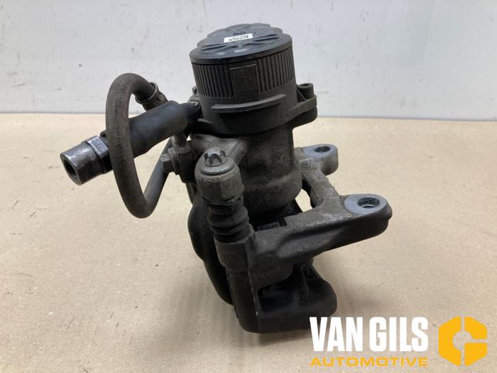 Rear brake calliper, left Mercedes B 2.0 B-200d - A2474230212 654920 ...