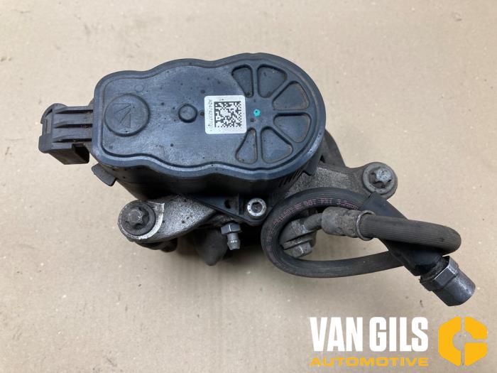 Rear brake calliper, left Mercedes B 2.0 B-200d - A2474230212 654920 ...