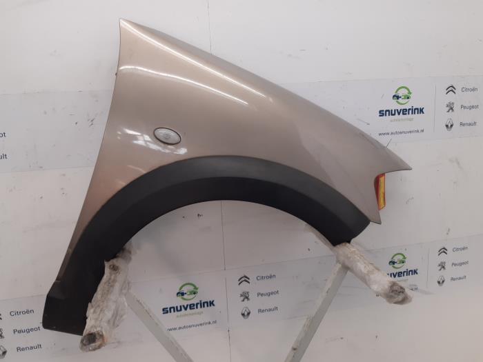 Citroen C3 Ailes avant droite stock | ProxyParts.fr