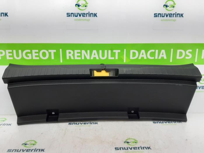 Renault Arkana Revêtements coffre stock | ProxyParts.fr