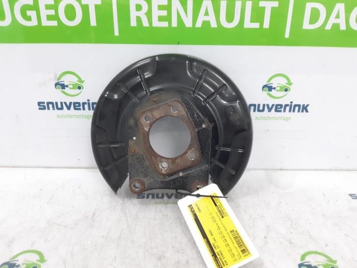 Brake anchor plate Kia Stonic 1.0i T-GDi 12V Eco-Dynamics+ - 58390H8000