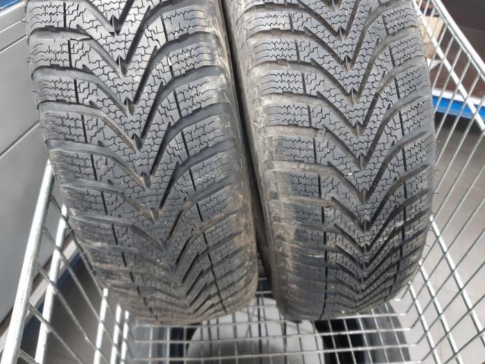 Winter tyre with tyre size 155/65/14 - WINTER VREDESTE