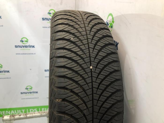 Tyre with tyre size 185/65/15 - ALLSEASON GOODYEAR