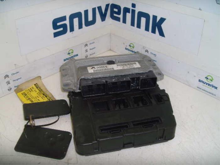 Steuergerät Motormanagement Renault Megane II 1.6 16V - 8200509552 K4M812