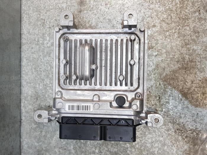 Engine management computer Mercedes C 2.2 C-220 CDI 16V BlueTEC ...