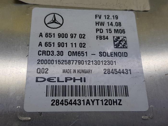 Engine management computer Mercedes GLA 2.2 220 d 16V 4-Matic ...