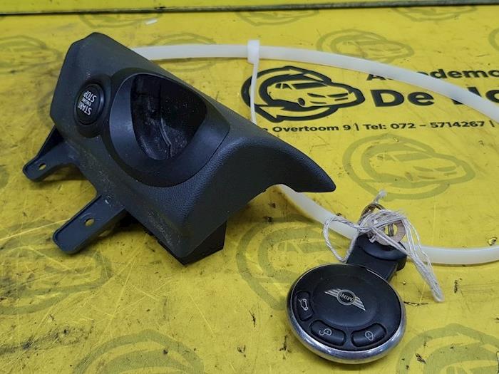 Ignition lock + key Mini Mini 1.6 One D 16V - 130611