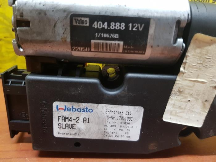 Sunroof motor Renault Espace 2.0 16V Turbo - 1701109C RENAULT