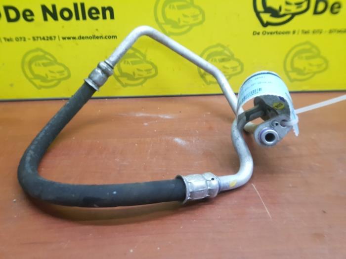 Tuyaux clim avec numéro d'article 5QF816721 stock | ProxyParts.fr