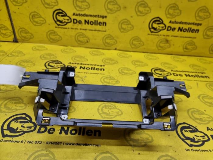 Dashboard part Mercedes Sprinter 3,5t 319 CDI 3.0 V6 24V RWD - A9108270600