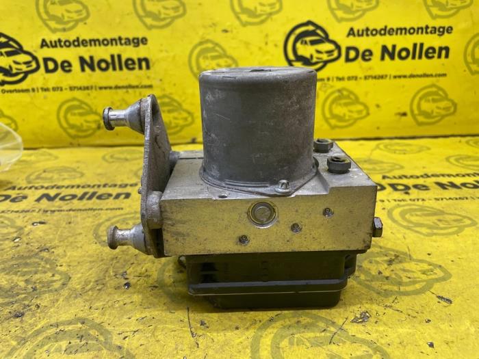 ABS pump Volkswagen Crafter 2.5 TDI 30/32/35 - 0265230234 BJK VW