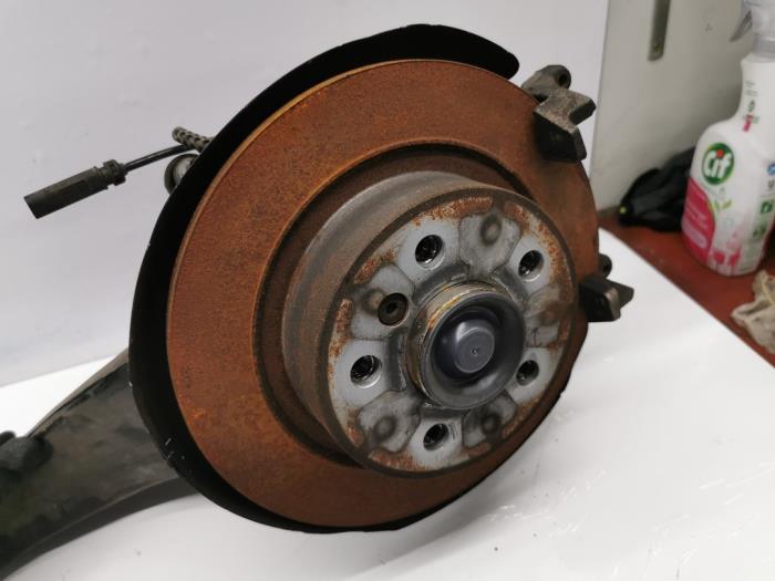Rear suspension system, left BMW 2 serie Gran Tourer 220i 2.0 TwinPower ...