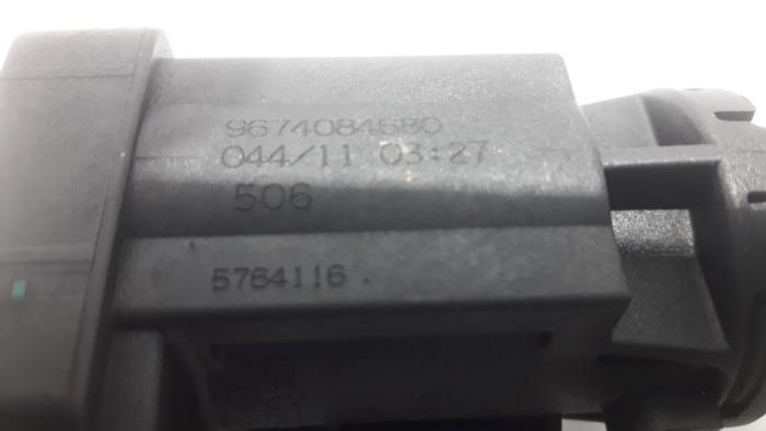 Turbodruckregler Citroen Berlingo 1.6 Hdi 75 - 9674084680 9HN BITRON