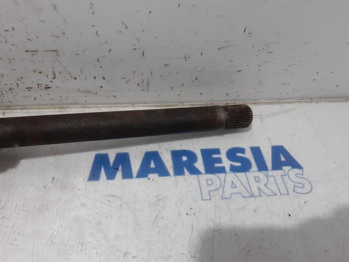 Front drive shaft, right Citroen C4 Grand Picasso 1.6 BlueHDI 120 ...