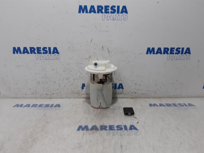Peugeot 5008 Pompes carburant électrique stock | ProxyParts.fr
