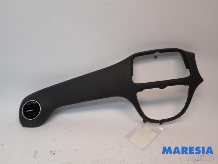 Dashboard part Fiat Punto III 0.9 TwinAir Turbo 100 735504881