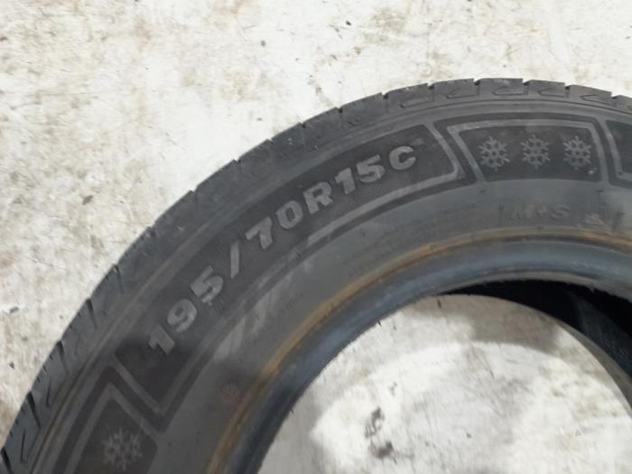 Winter tyre with tyre size 195/70/15 - ROTALLA - Maresia Parts